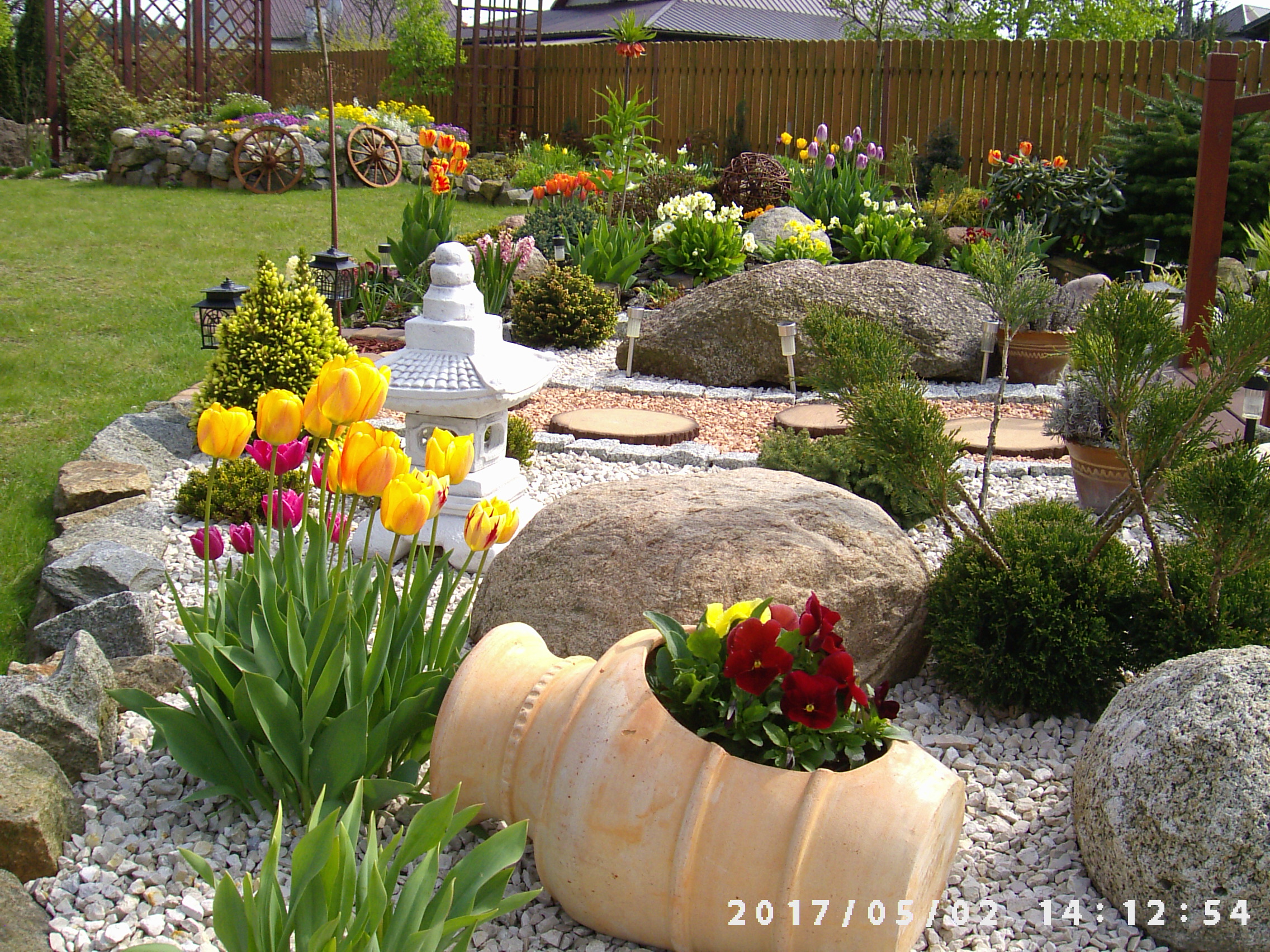 Ogród pełen kwiatów - Mój Piękny Ogród - Ogrody ozdobne, Rośliny, Kwiaty