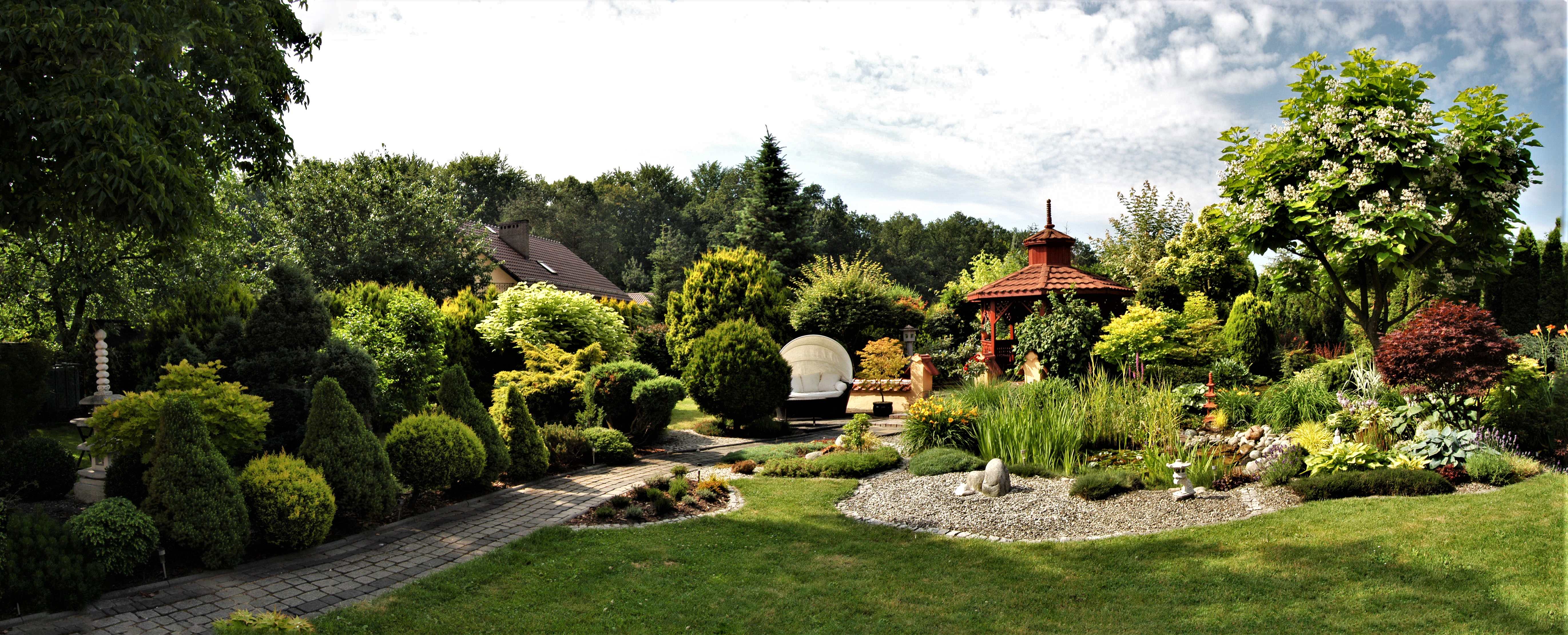 Orientalny Ogród - Mój Piękny Ogród - Ogrody ozdobne, Rośliny, Kwiaty